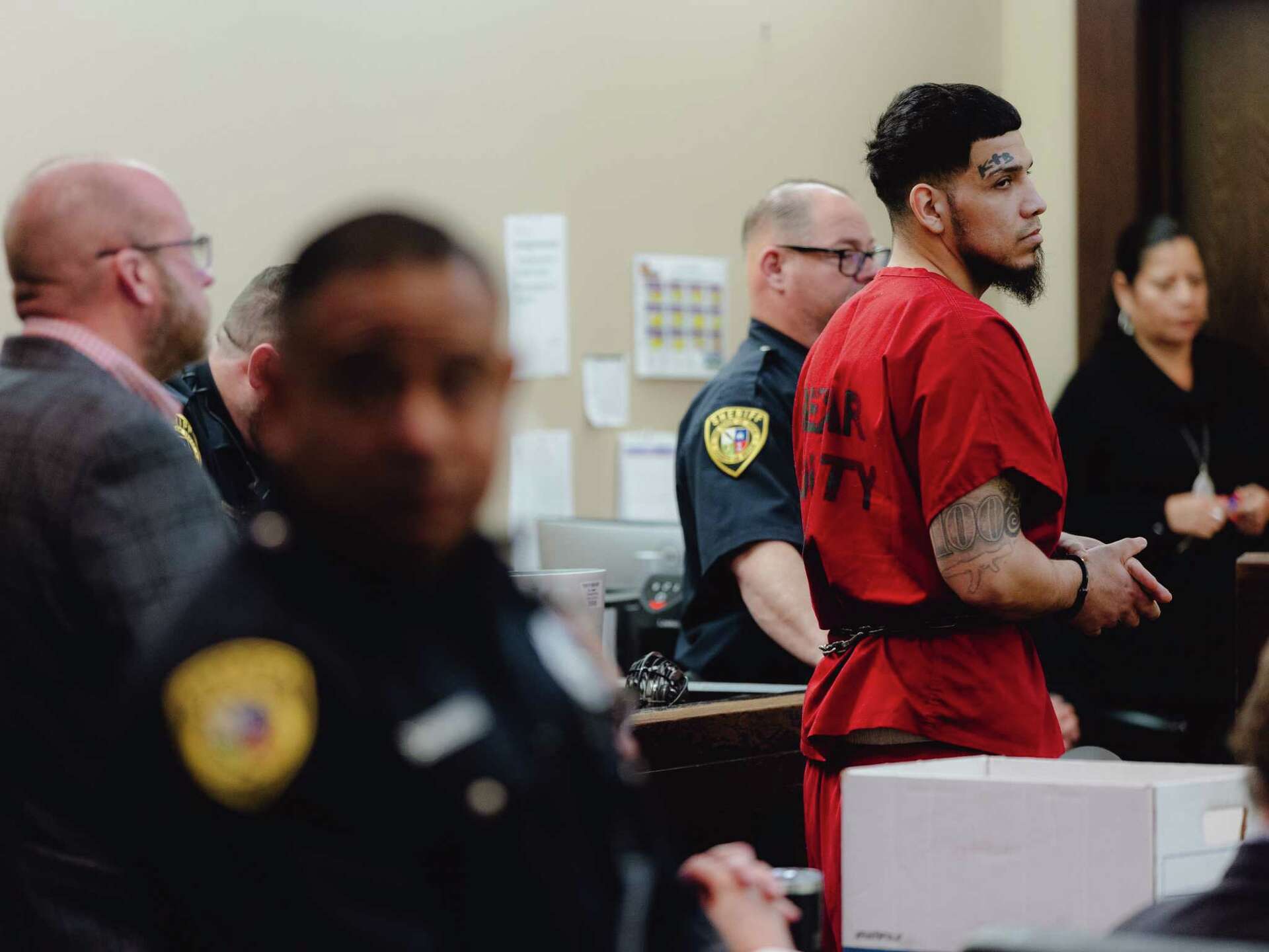San Antonio man who shot two SAPD officers sentenced to prison