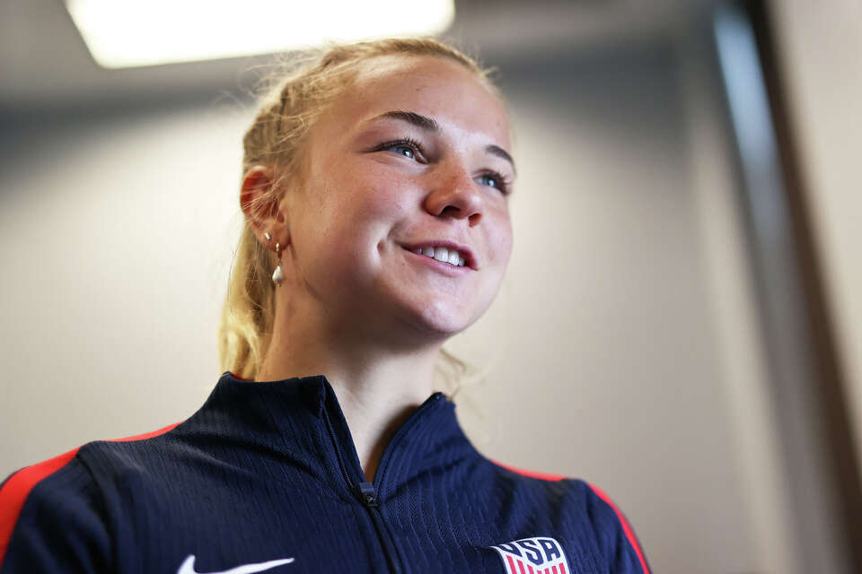 Kansas City Current standout Claire Hutton to debut with USWNT