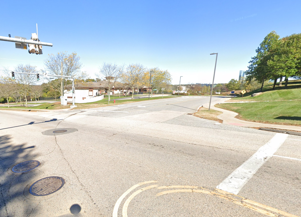 Montville crash at Route 32, Crow Hill Road closes area, police say
