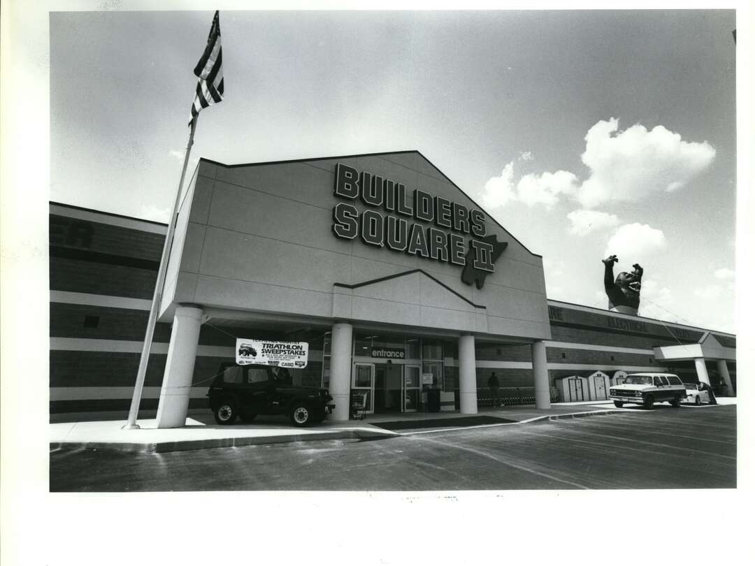 History: Why San Antonio's Builders Square fell by the wayside