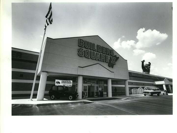 History: Why San Antonio's Builders Square fell by the wayside