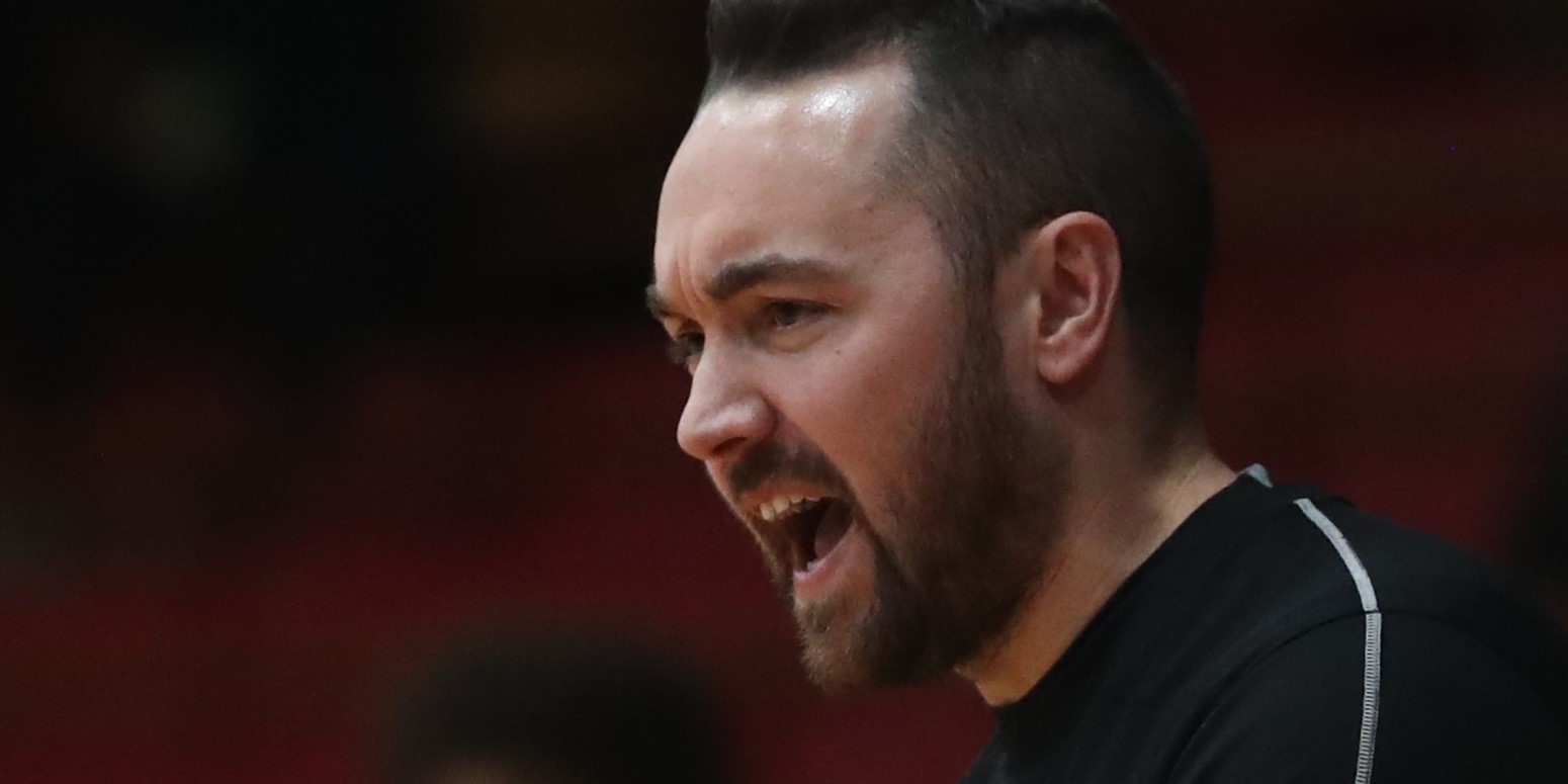 Kollin Keltner leads Jacksonville boys basketball past Taylorville