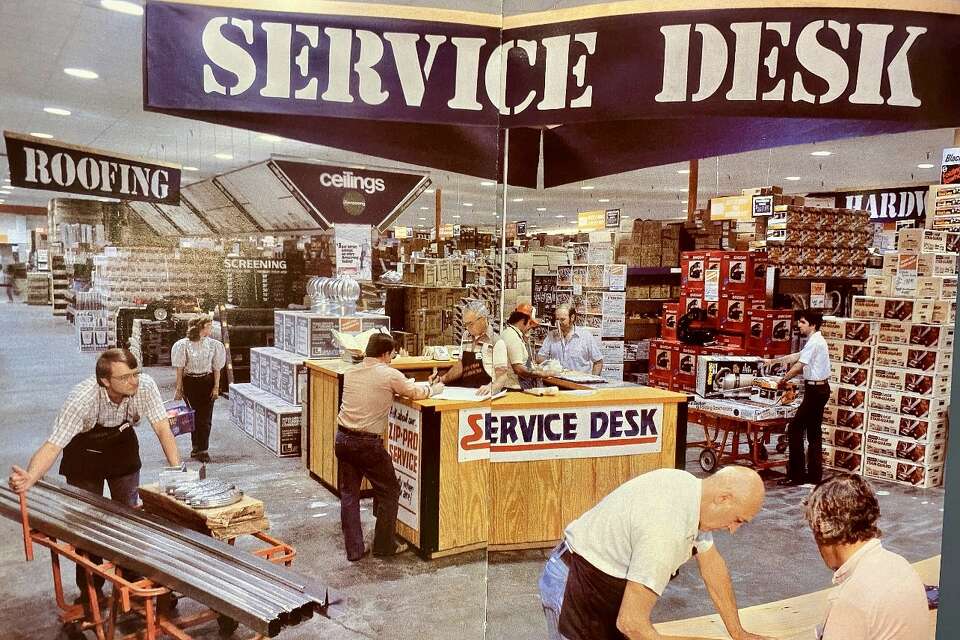 History: Why San Antonio's Builders Square fell by the wayside