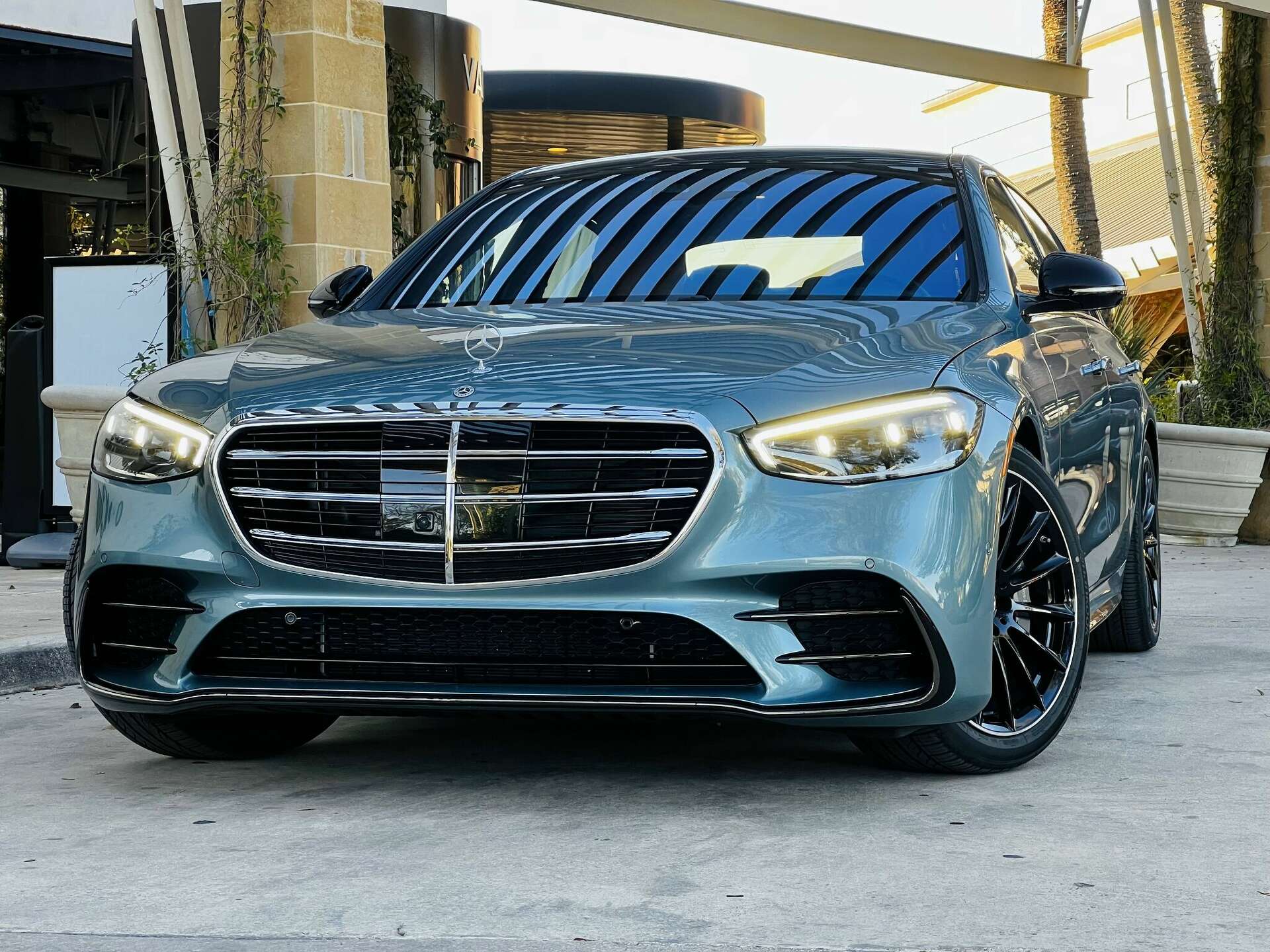 Mercedes-Benz S-Class 580 for 2025 luxury sedan review