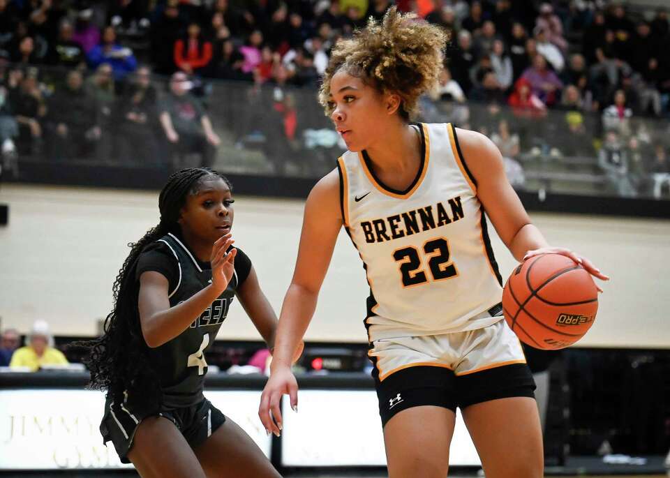 Brennan star guard Bella Flemings commits to nationally ranked Duke