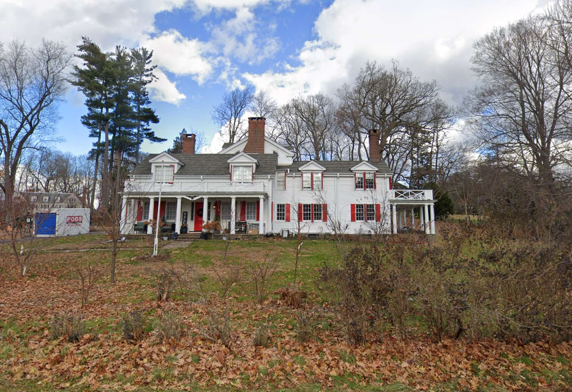 Historic Manchester house blaze displaces 2, kills cats, officials say