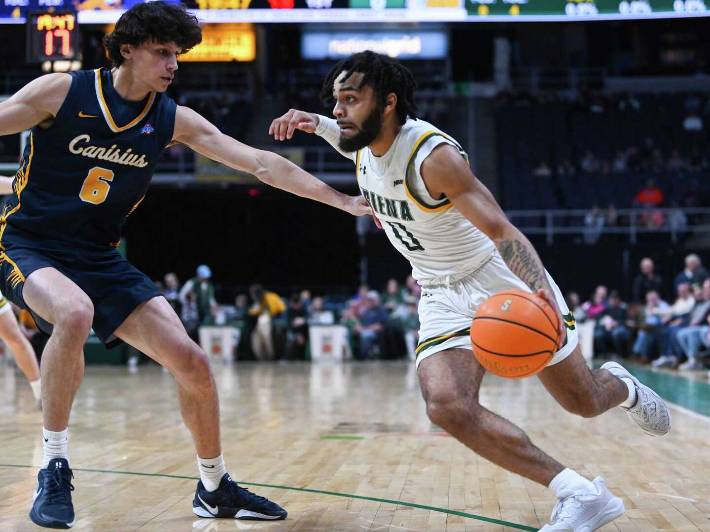 Justice Shoats tells Siena men's basketball: 'I'M BACK'