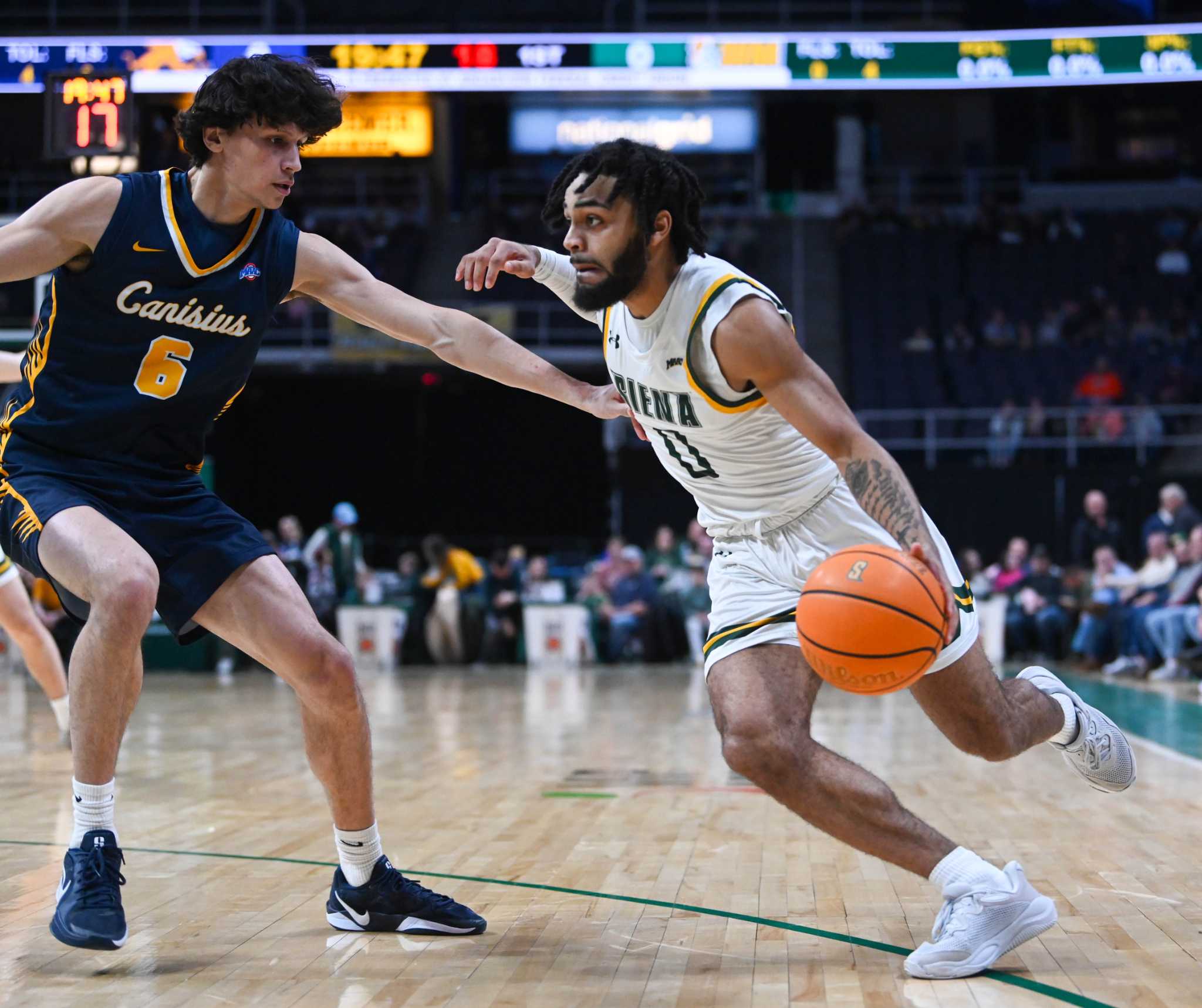 Justice Shoats tells Siena men's basketball: 'I'M BACK'