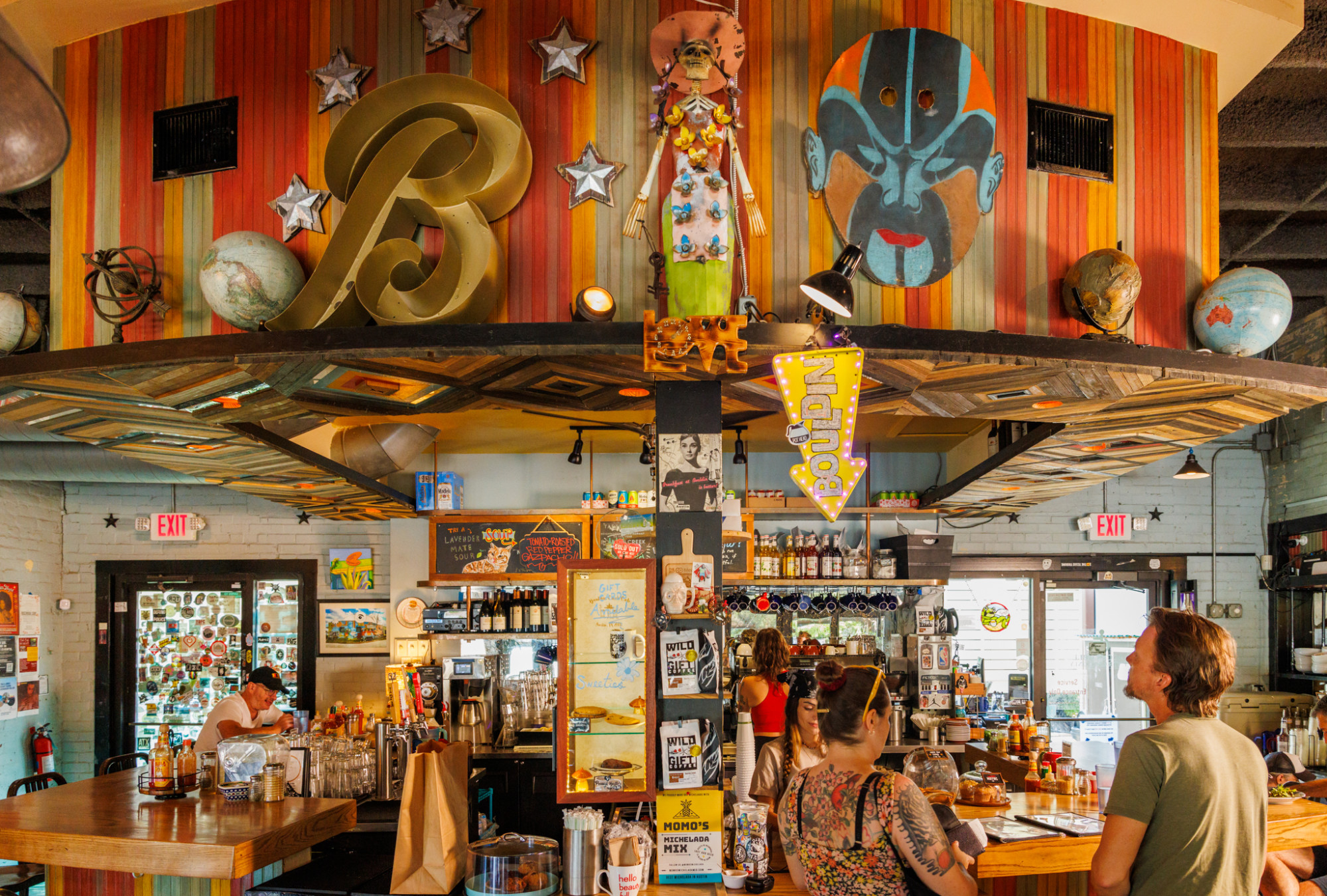 'Funky' Austin cafe to be featured on ‘Diners, Drive-Ins & Dives'
