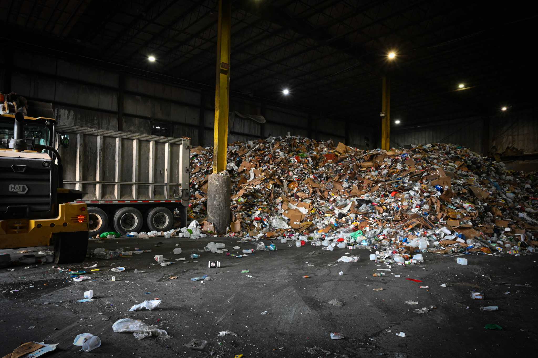 Report: NY would save $1.3 billion on packaging reduction bill