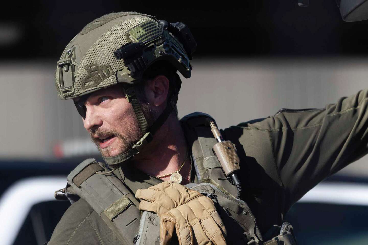San Antonio Police Swat Arrest Man After Hours Long Standoff