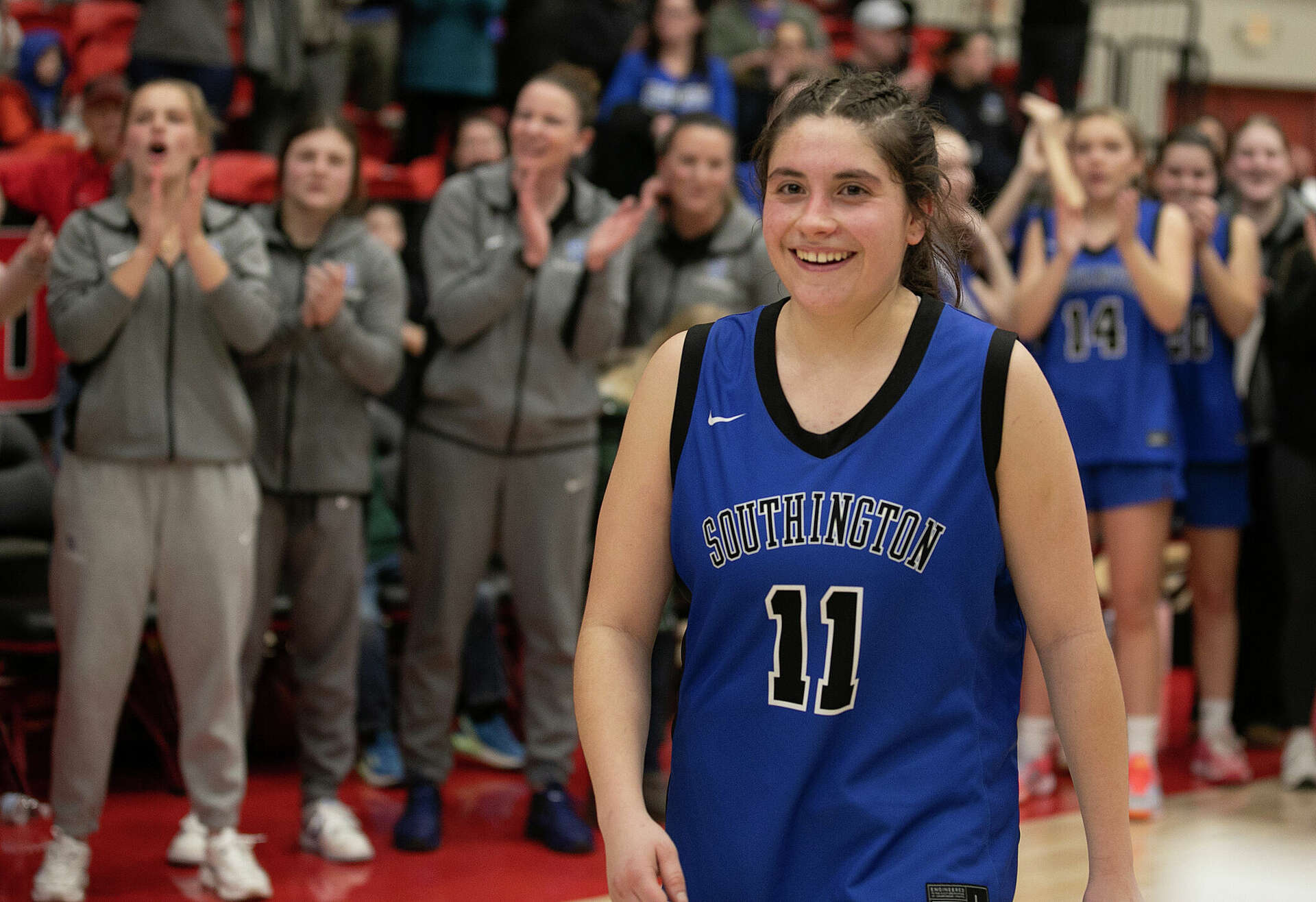 Southington girls basketball beats East Catholic for CCC championship