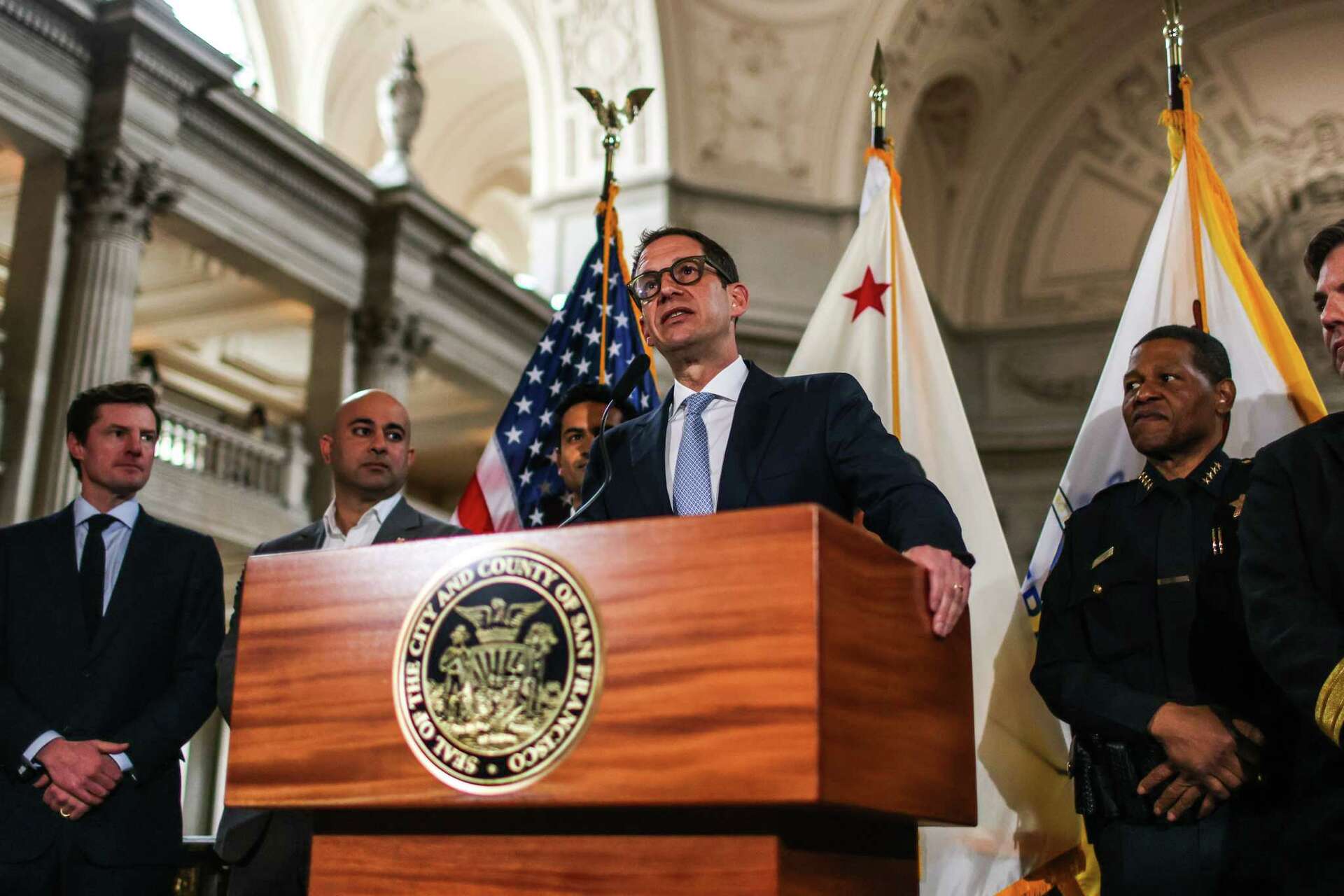 S.F. Mayor Daniel Lurie gets more control of police oversight