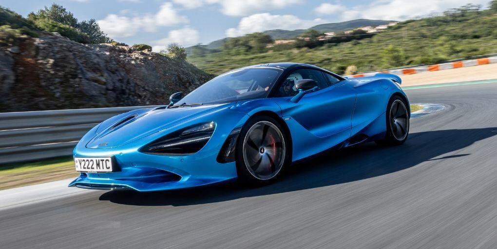 McLaren 750S named Robb Report Car Of The Year