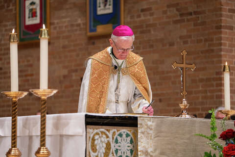 New Catholic bishop installed in Tyler, Texas Diocese