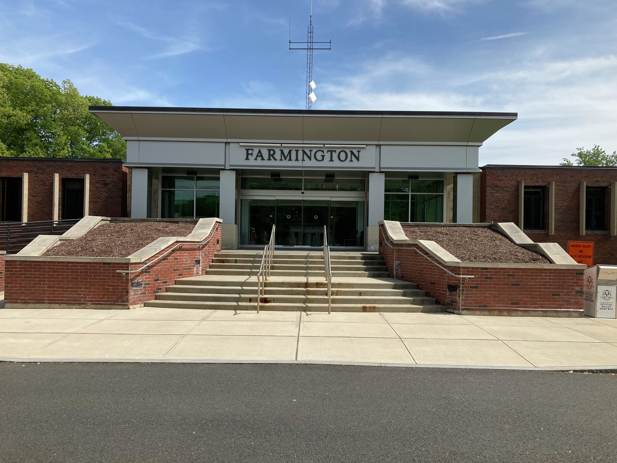 Connecticut names two areas of Farmington as cultural districts