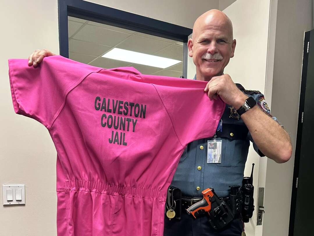 Galveston County residents react to pink jail uniforms