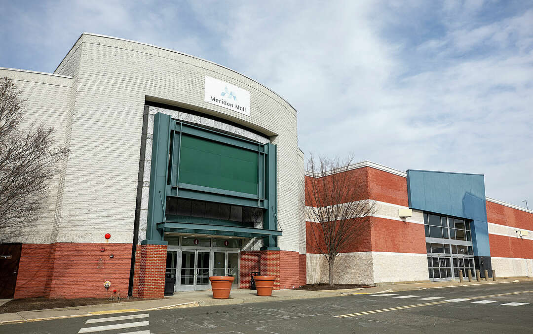 Recreation, office centers considered for Meriden Mall revitalization