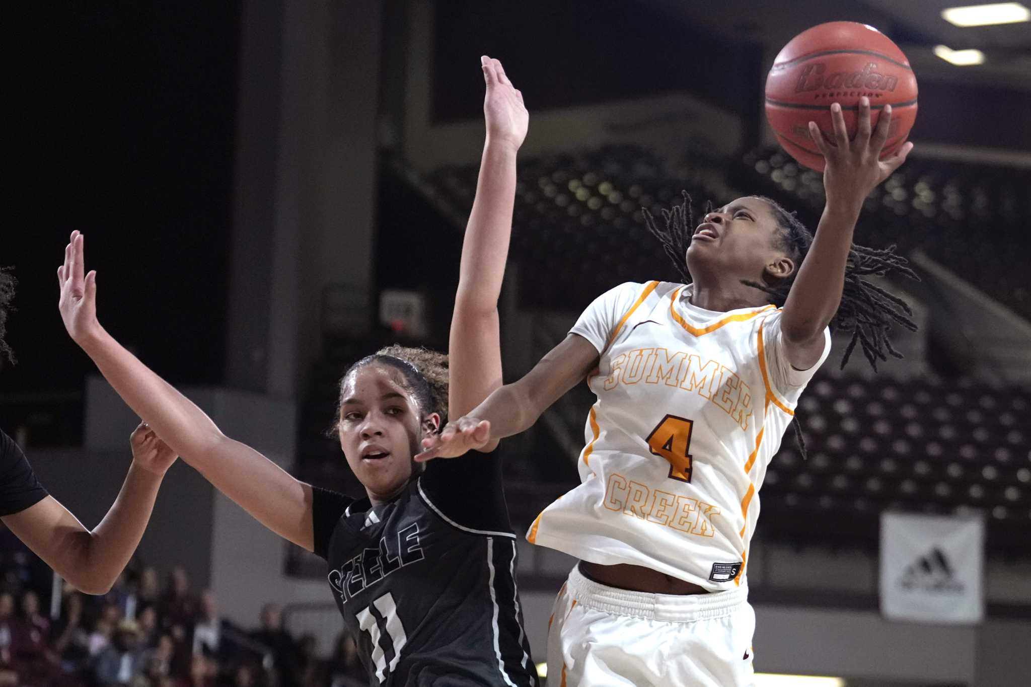 Basketball: Summer Creek overcame early struggles to reach state final