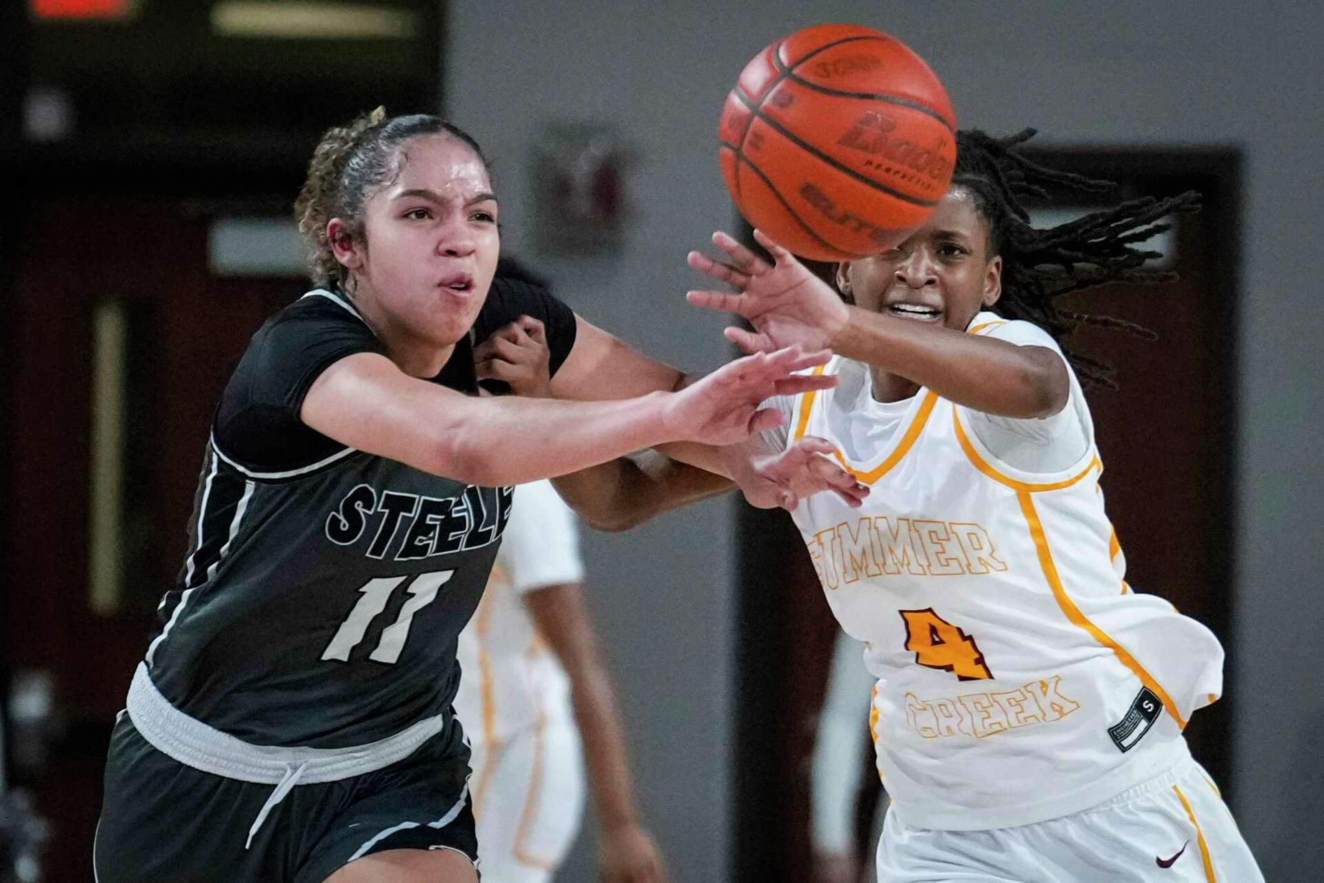 Girls basketball; Summer Creek breaks through to first 6A state final