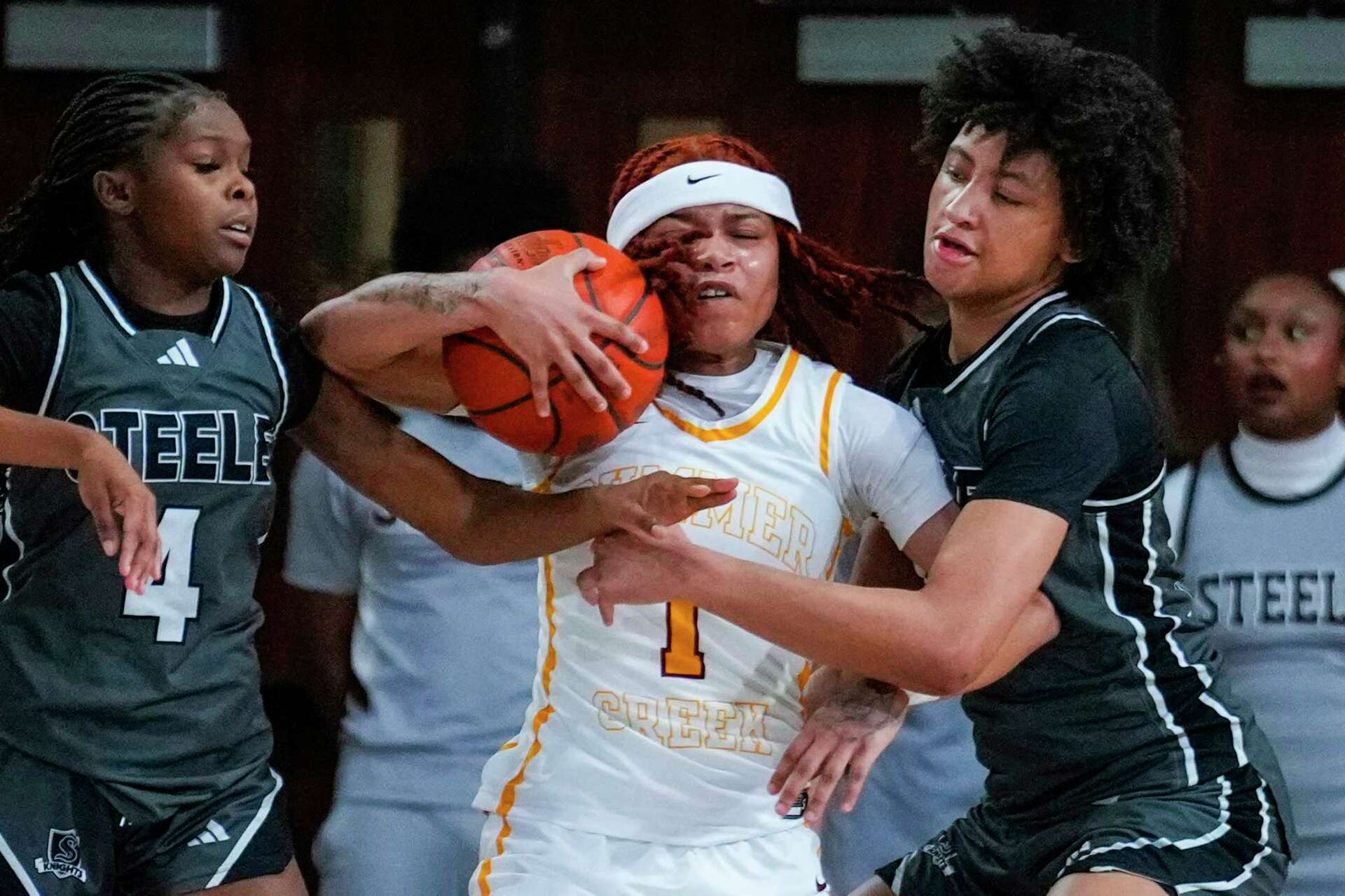 Basketball: Summer Creek overcame early struggles to reach state final