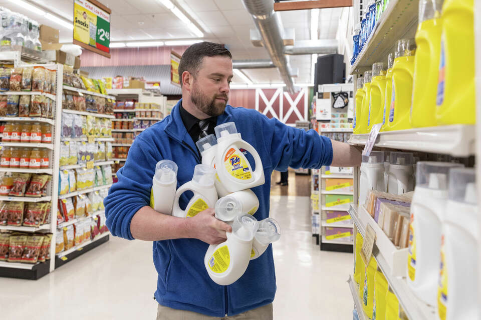 At Newburgh Freshtown grocery store, employees have ownership