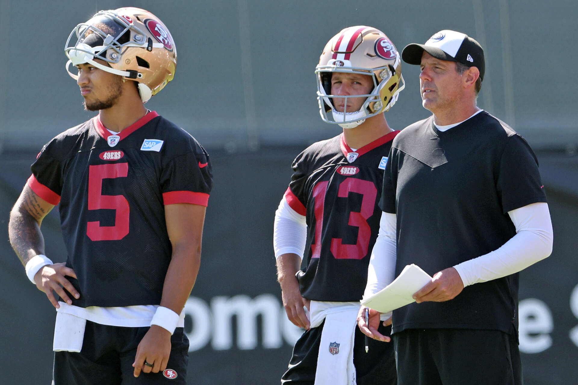 Source: 49ers QBs coach Brian Griese decides to leave coaching