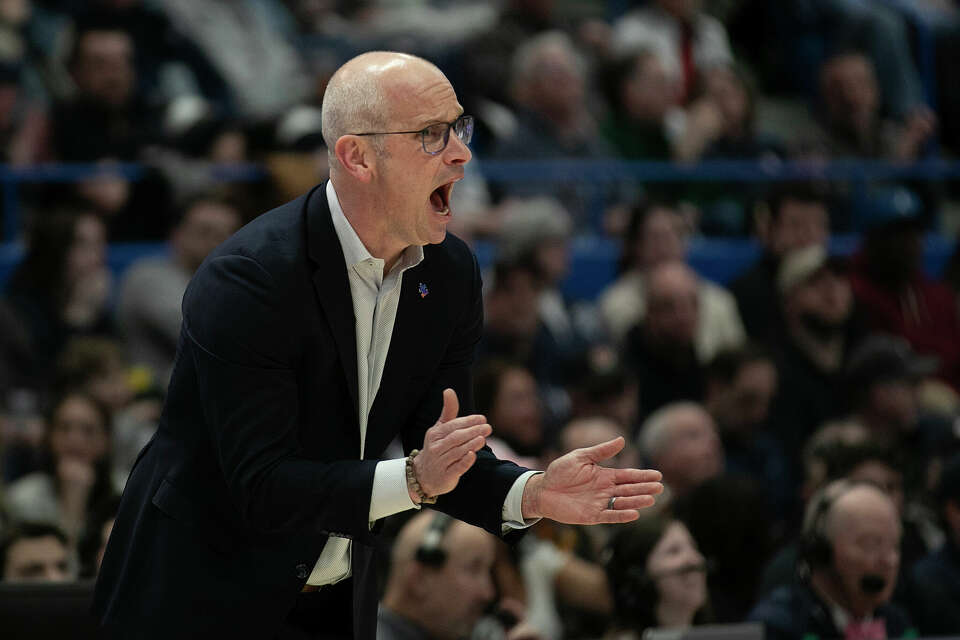 Nazi boxcars bring back memories of horror at Holocaust Center WITH VIDEO