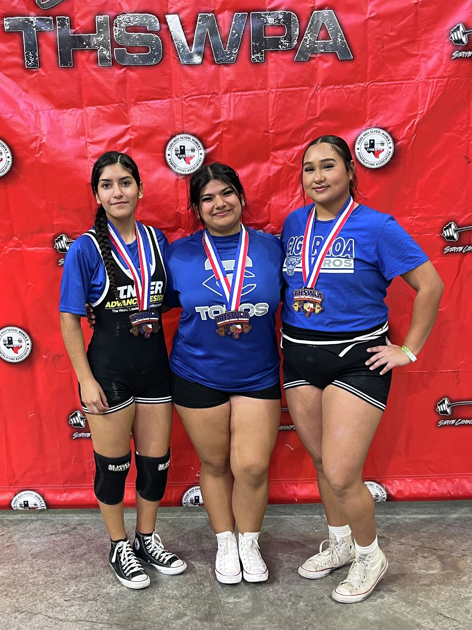 Cigarroa girls powerlifting team makes history at regionals