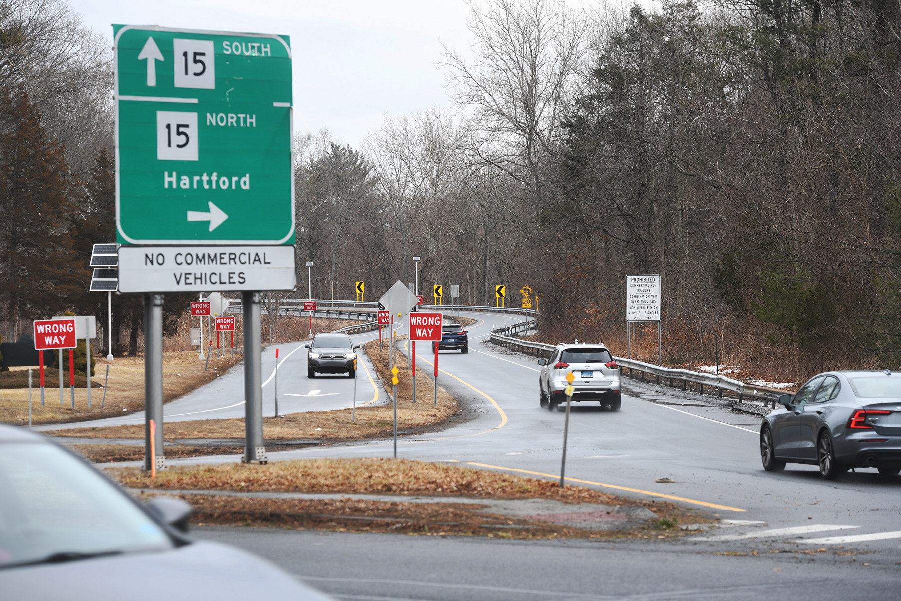 Route 15 in Hamden to ditch stop signs, get merge lanes, officials say