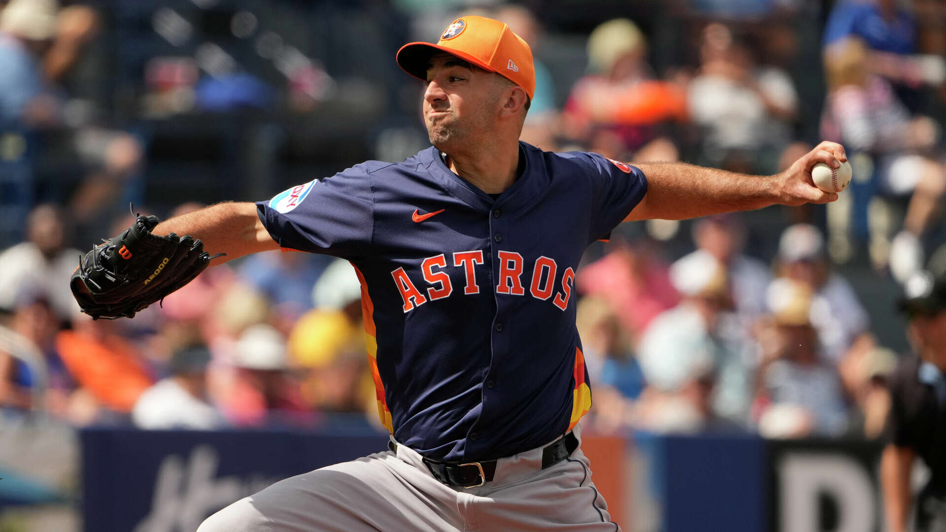 Houston Astros: Pitcher Colton Gordon carries confidence at camp