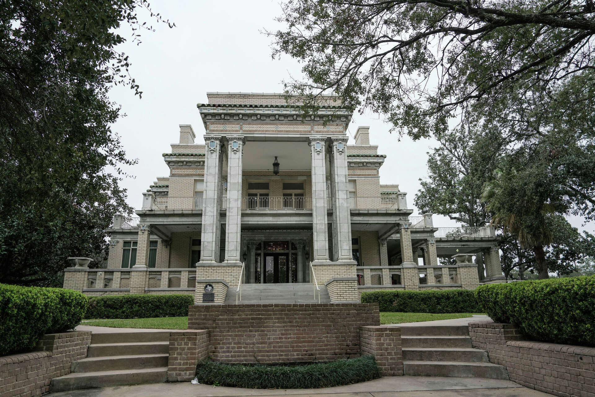 St. Thomas accreditation renewed for 10 years by SACS