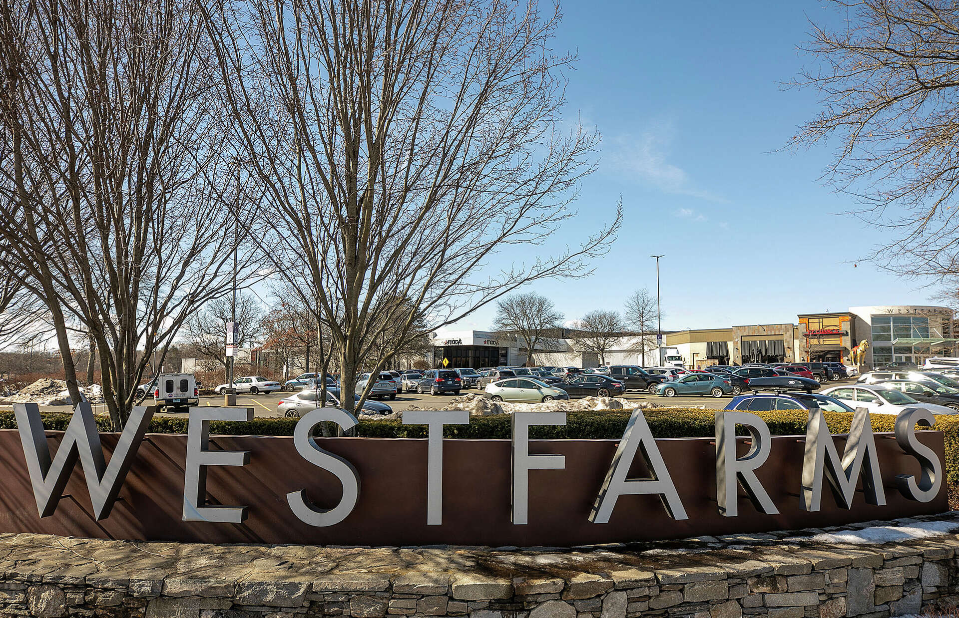 Barnes & Noble relocating Farmington store to Westfarms mall