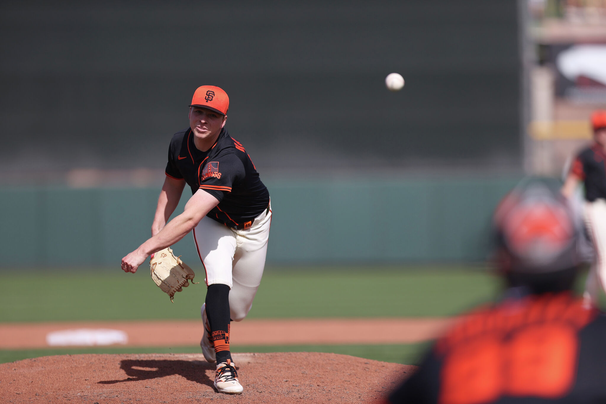 As Giants rip homers, Harrison, Fitzgerald make delayed spring debuts