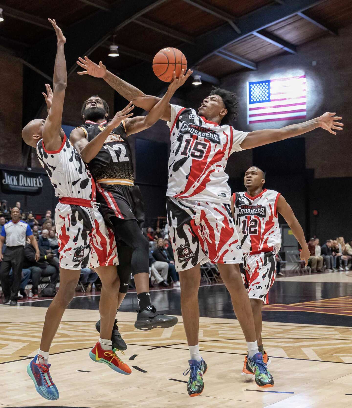 New York Phoenix win in pro basketball franchise's debut