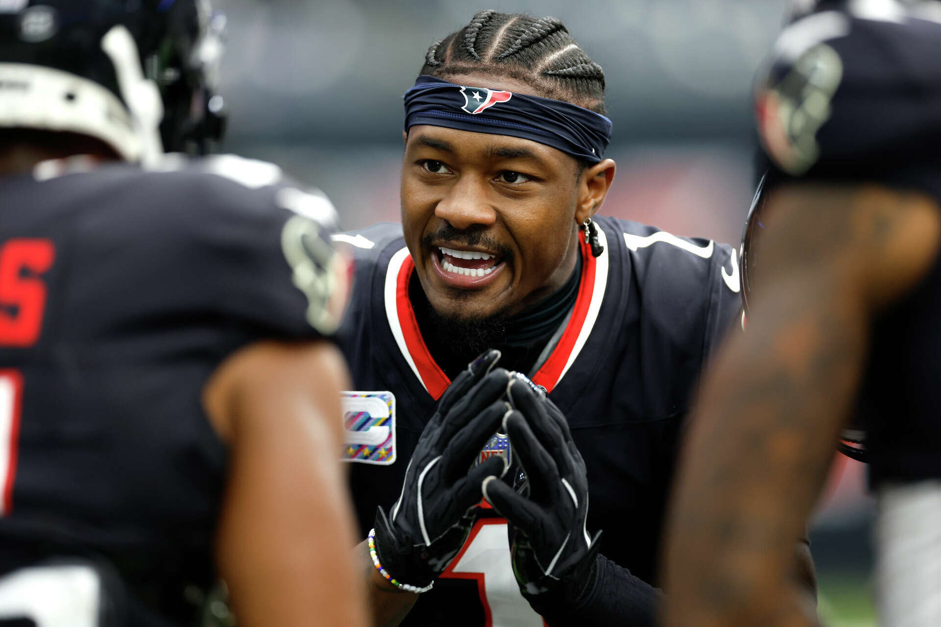 Stefon Diggs leaves Houston for major free-agent payday