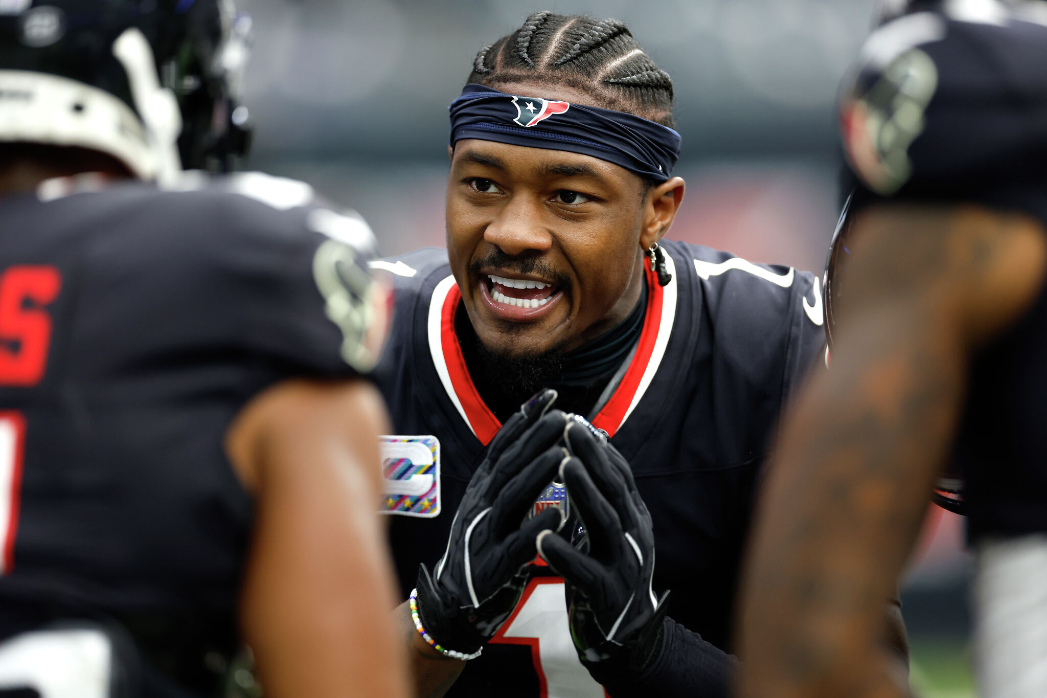 Stefon Diggs leaves Houston for major free-agent payday