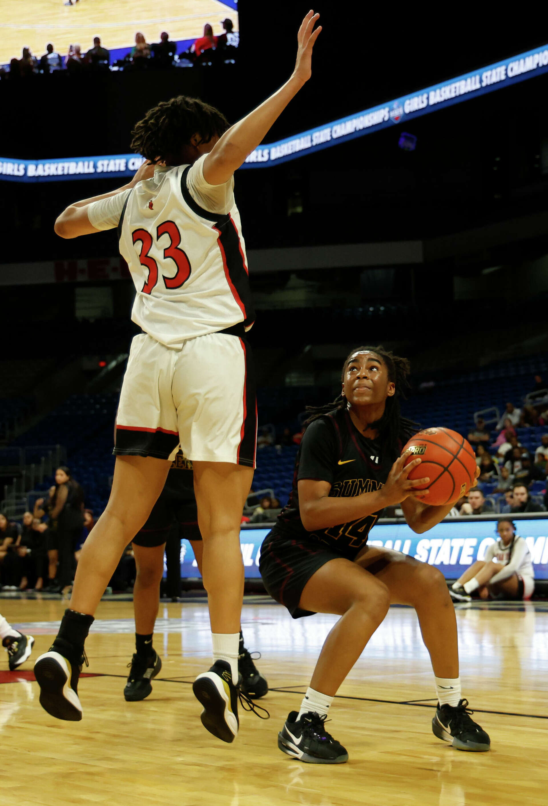 Summer Creek Bulldogs girls basketball team captures first state title