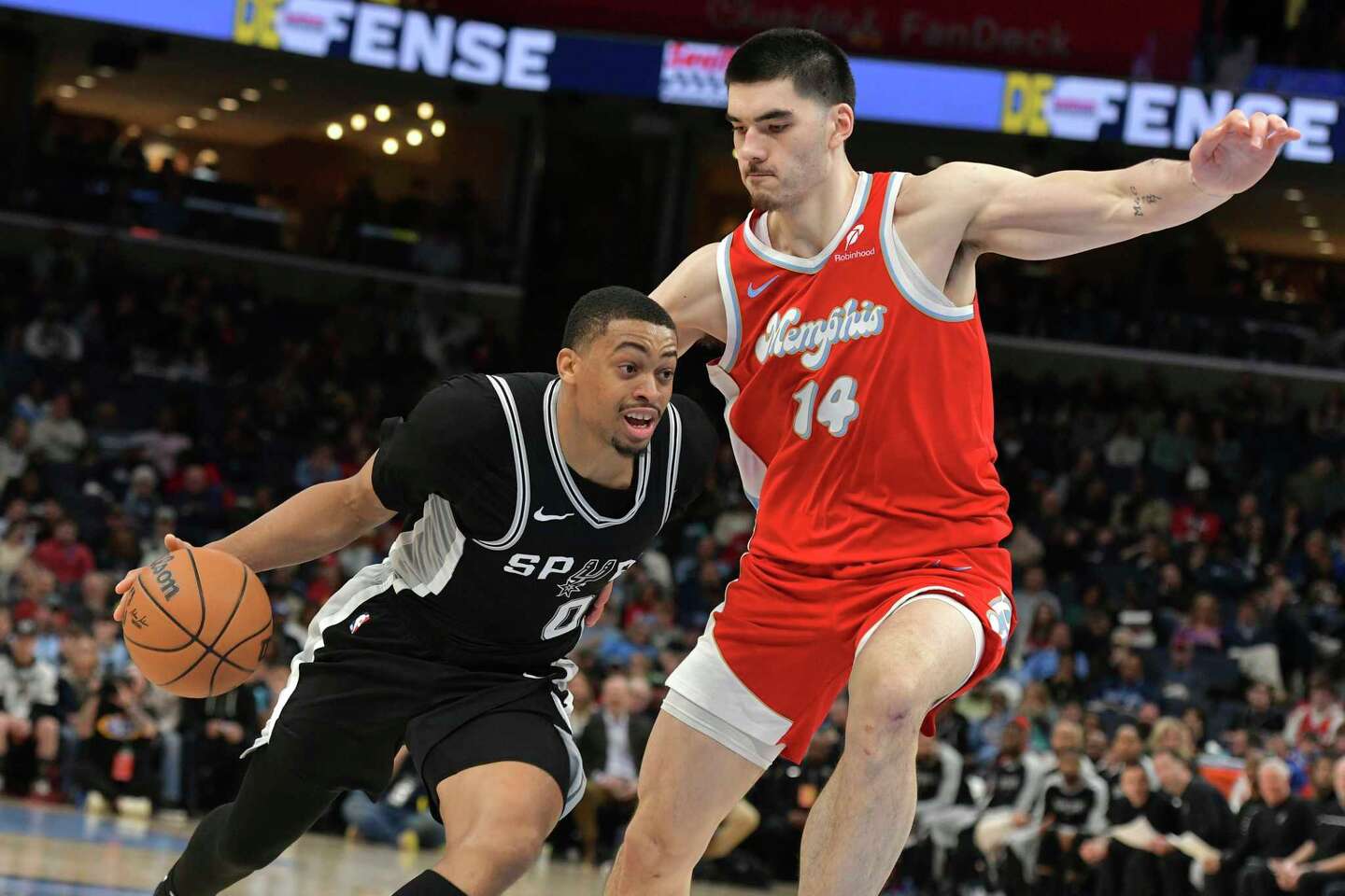 Spurs vs. Grizzlies: How to watch the game, who's starting, who's out