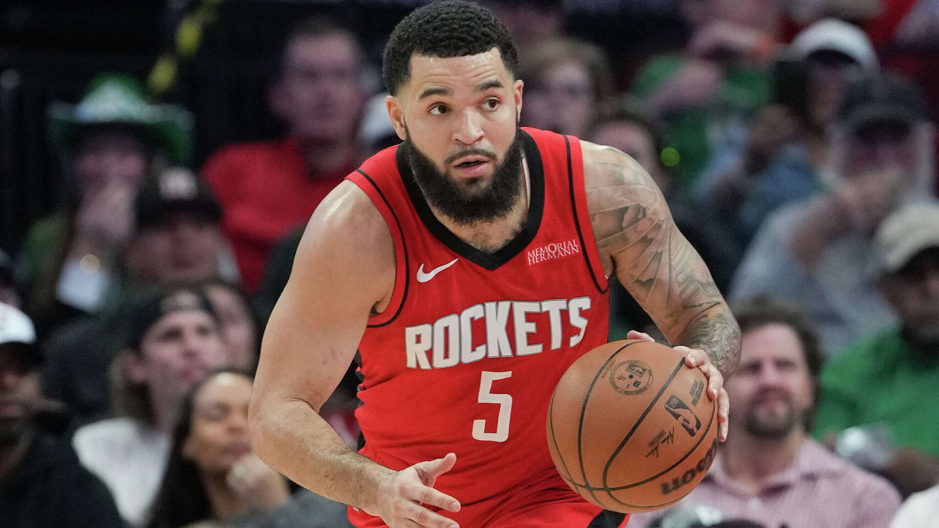 Houston Rockets point guard Fred VanVleet tears ACL