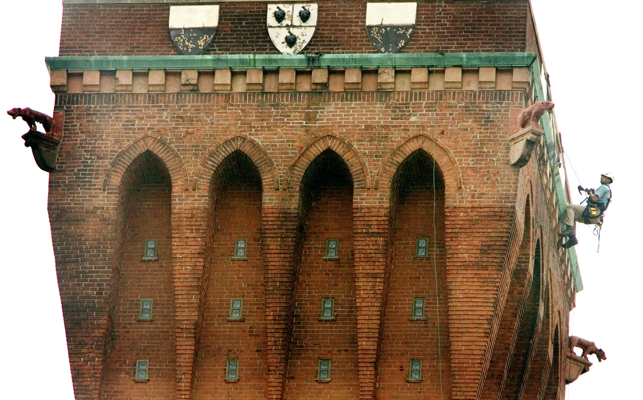 Waterbury CT's iconic clock tower building listed for $4.95 million