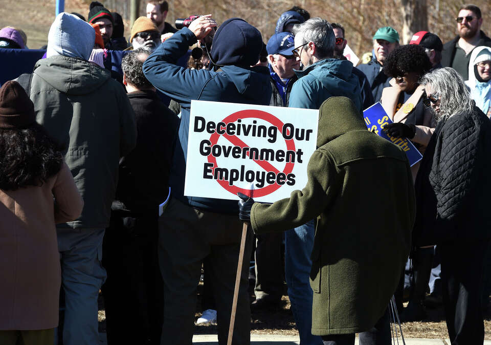 Federal employees union rally at West Haven VA over nationwide layoffs