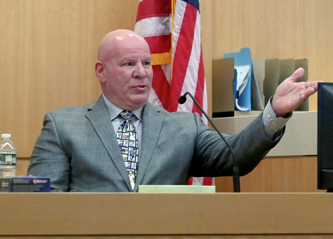 Trial of Litchfield lawyer accused in 2021 fatal shooting begins