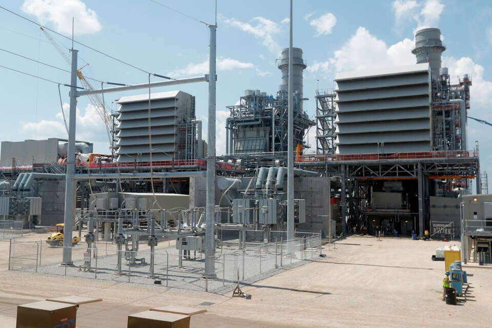 Entergy pitches $2.4B plan for Houston-area natural gas power plants