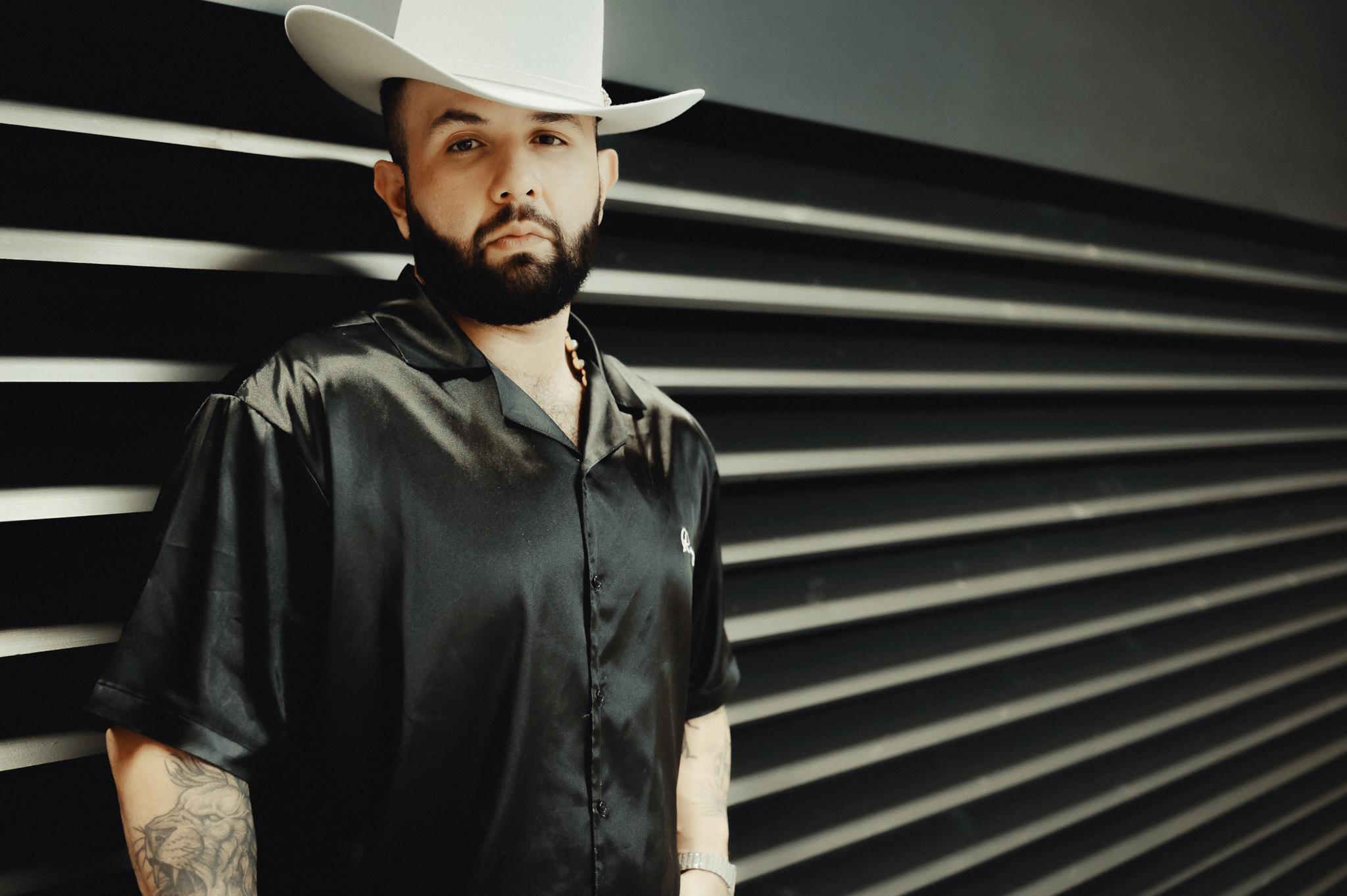 Carín León en el Rodeo, 'Hamilton' y concierto de Yuridia