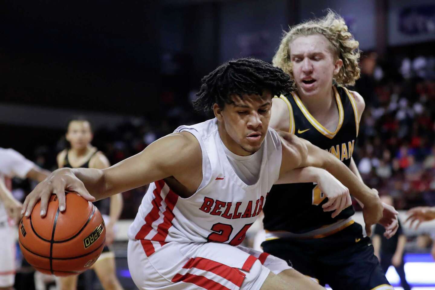 Bellaire advances to state title game in basketball for first time