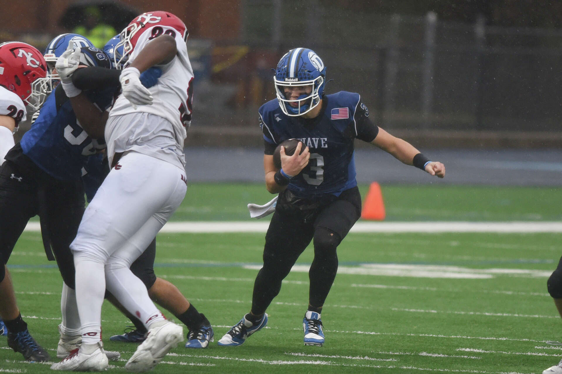 Darien High School football QB Ben Rolapp transfers to Brunswick
