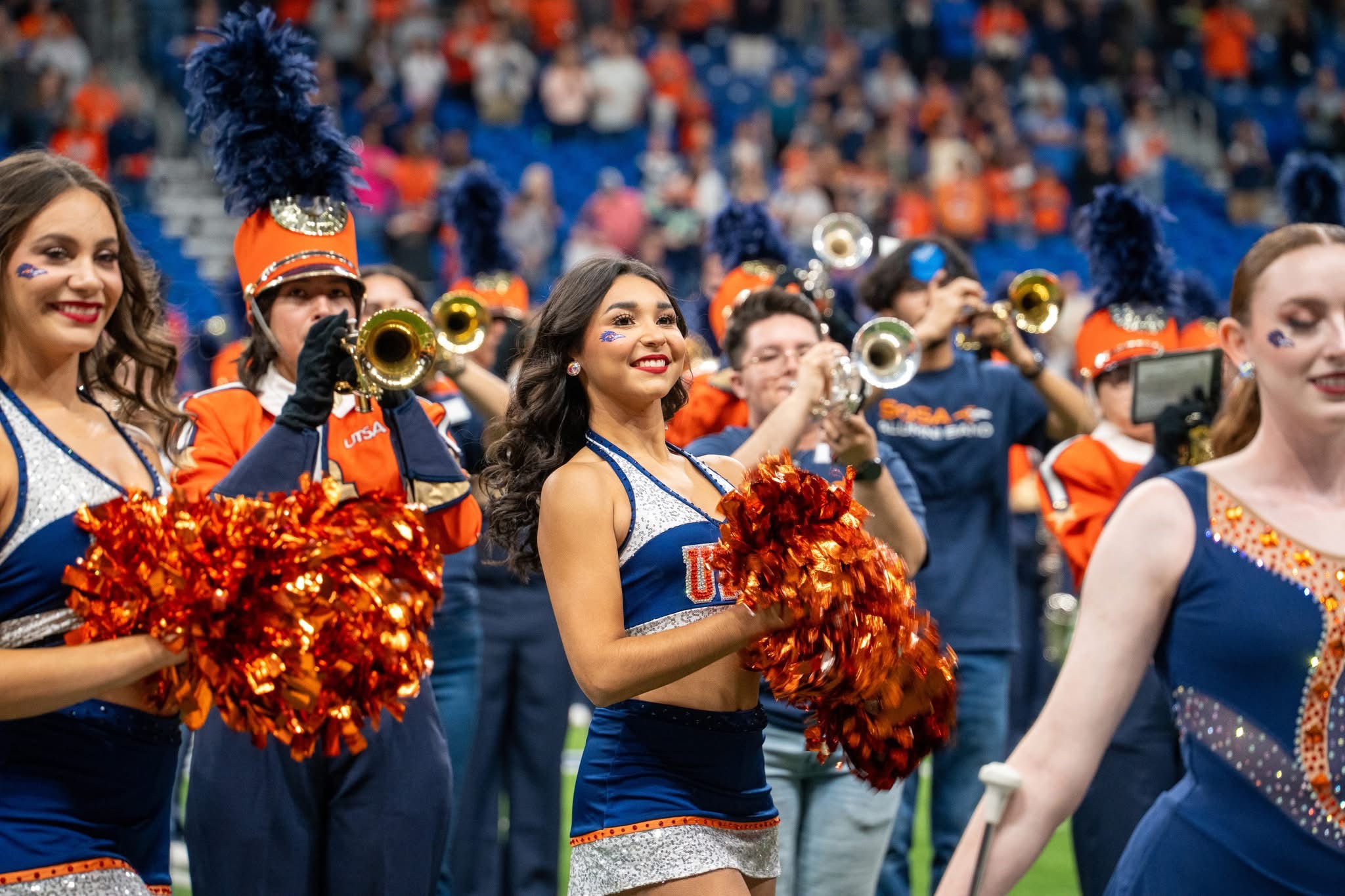 Cadence Cuellar excels on UTSA Pom Squad, embraces college life