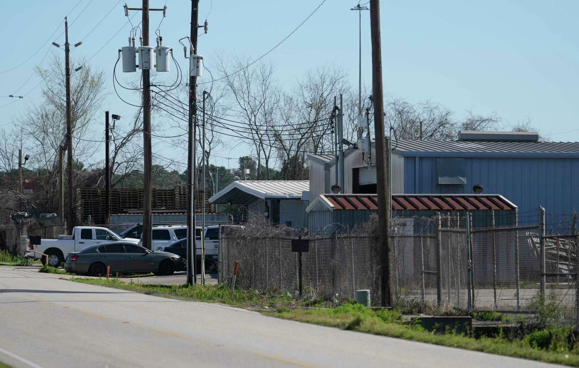 ICE raid at Houston business leads to 20 people detained