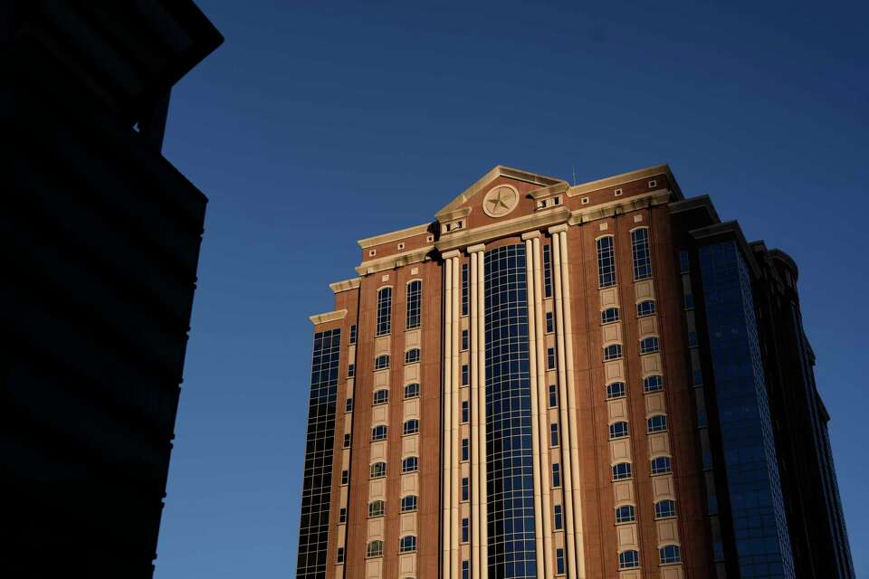 Harris County judge's harsh treatment of IT worker goes viral